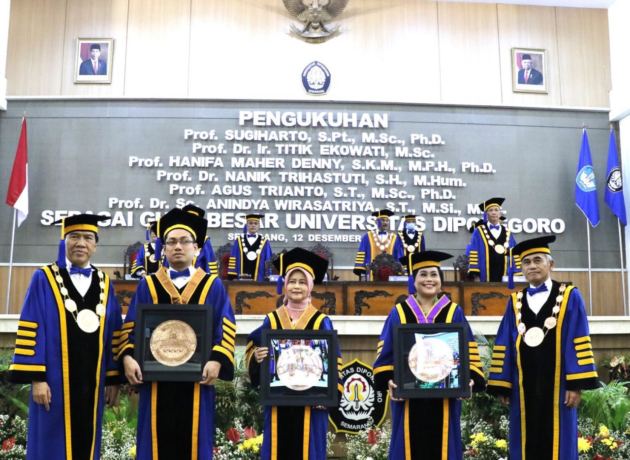 Roles and Thoughts of 3 UNDIP Professors in the Fields of Animal and ...