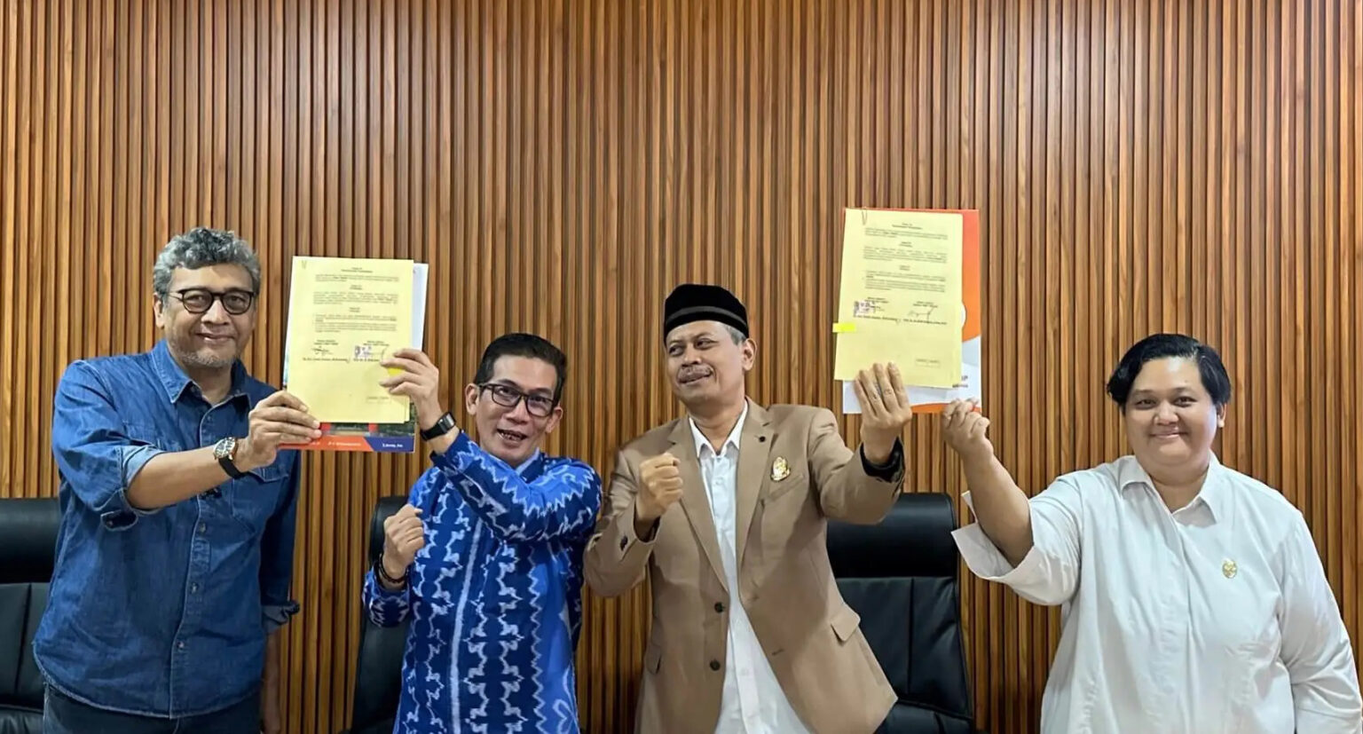 UNDIP Receives a Visit from FISIP ULM - Universitas Diponegoro