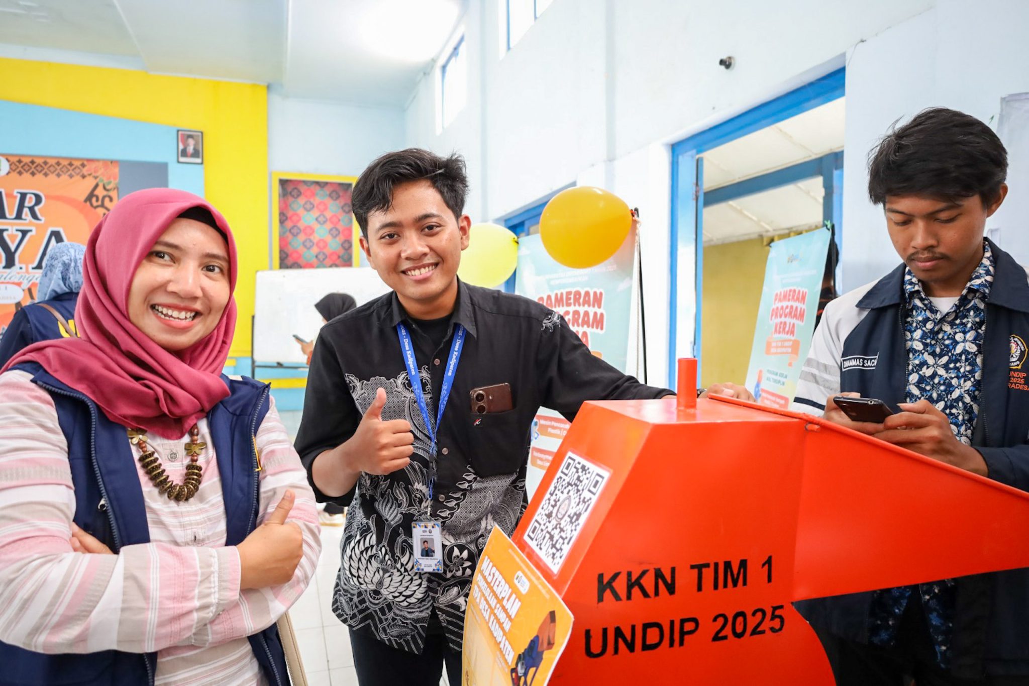 Gelar Karya Mahasiswa KKN UNDIP di Kabupaten Pekalongan: Membangun dan Mengabdi - Universitas ...